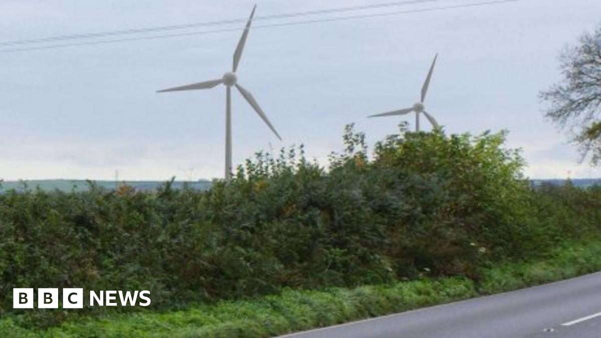 Planners reject Totnes wind turbines proposal - BBC News