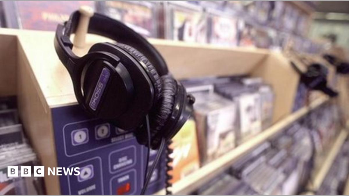 CD sales plummet as digital sales continue to rise - BBC News