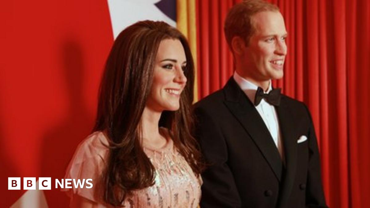 William and Kate waxworks at Blackpool Madame Tussauds - BBC News