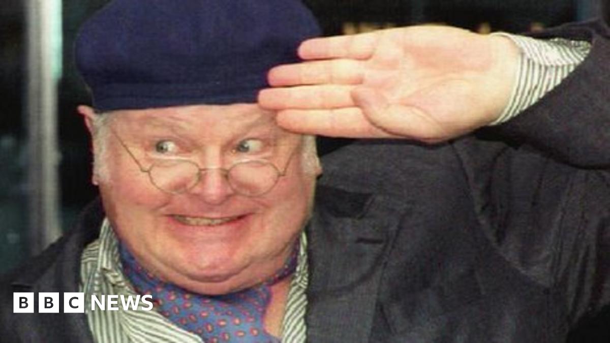 Benny Hill remembered 20 years after death - BBC News