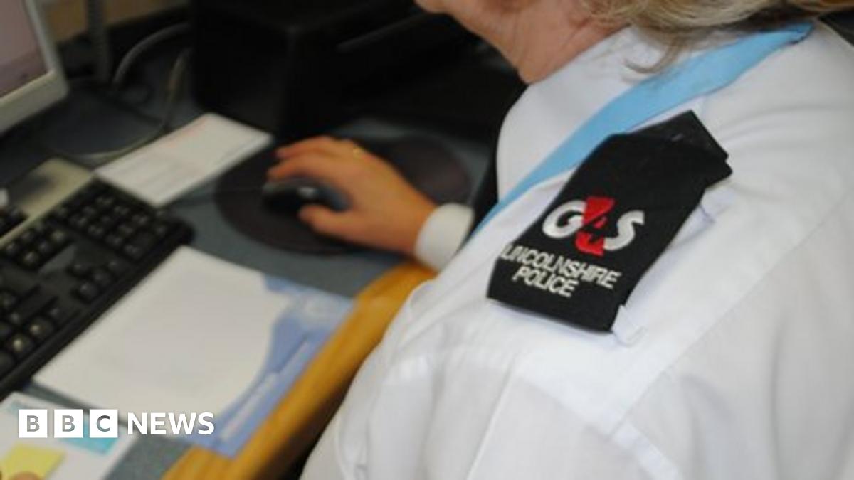 Private firm G4S 'saved Lincolnshire Police £5m' - BBC News