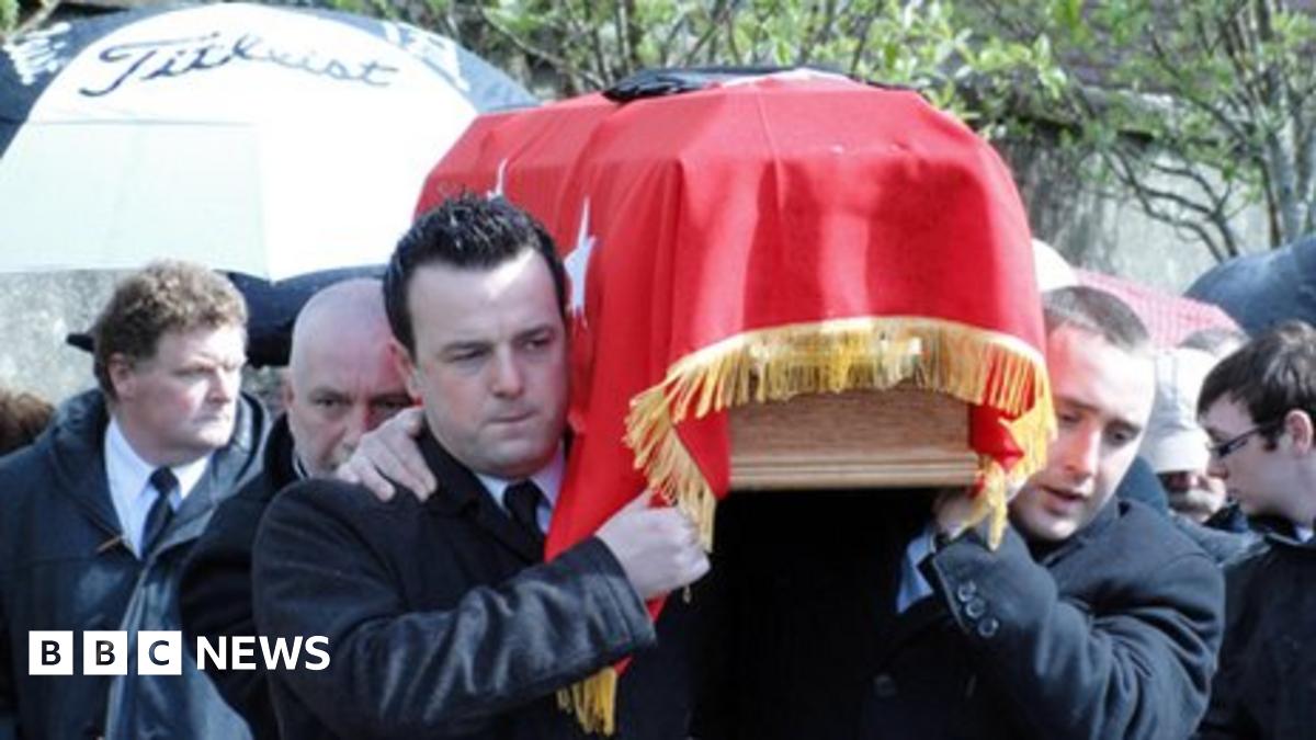 Colum Eastwood defends decision to carry coffin of friend Seamus Coyle ...