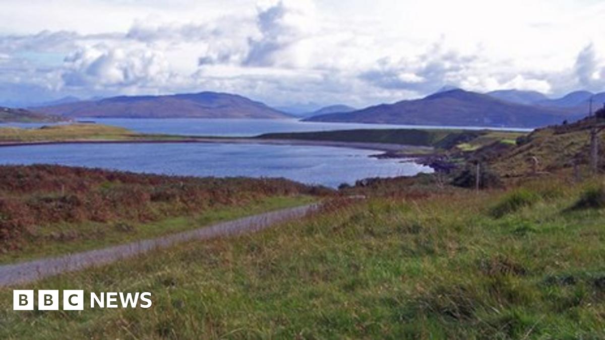 Scottish Land Court centenary to recall Skye 'battle' - BBC News