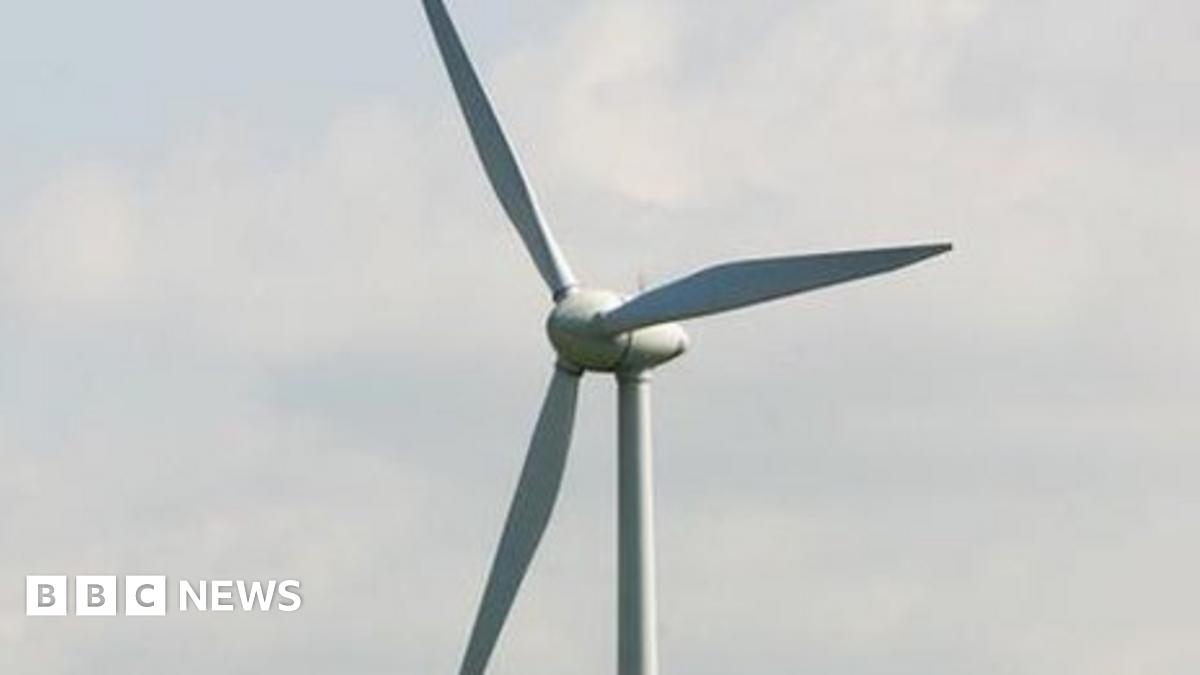 Blackmyre Moor wind farm plan dropped - BBC News