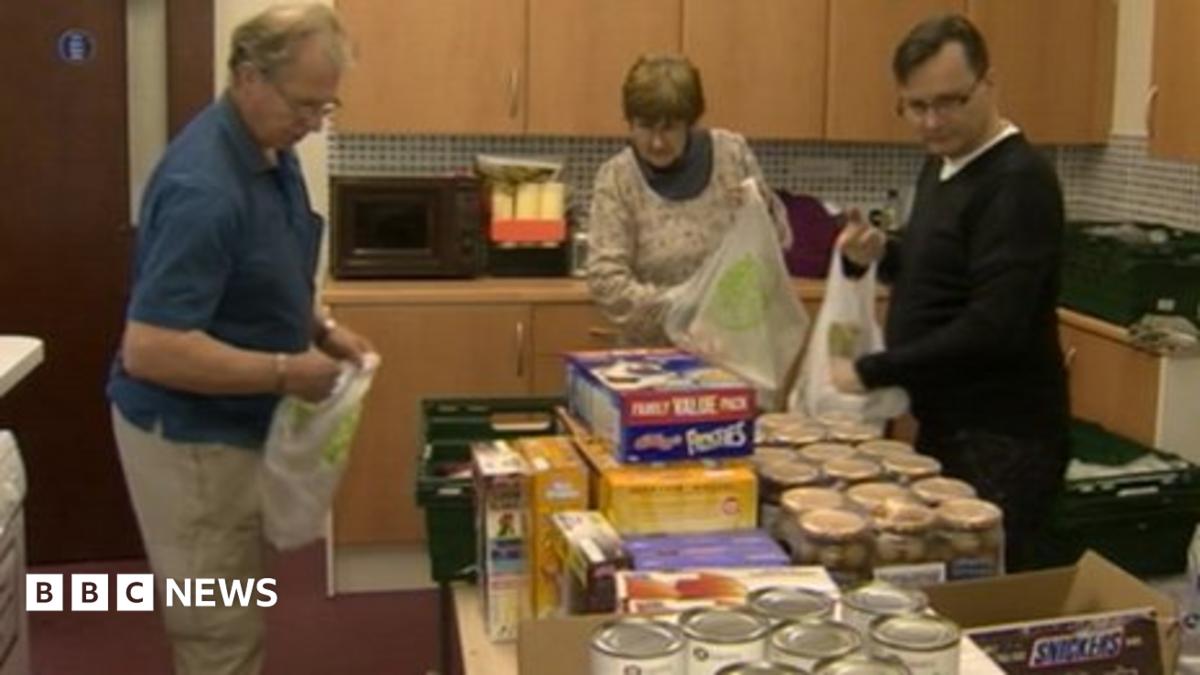 Thousands across the north-east of England reliant on foodbanks - BBC News