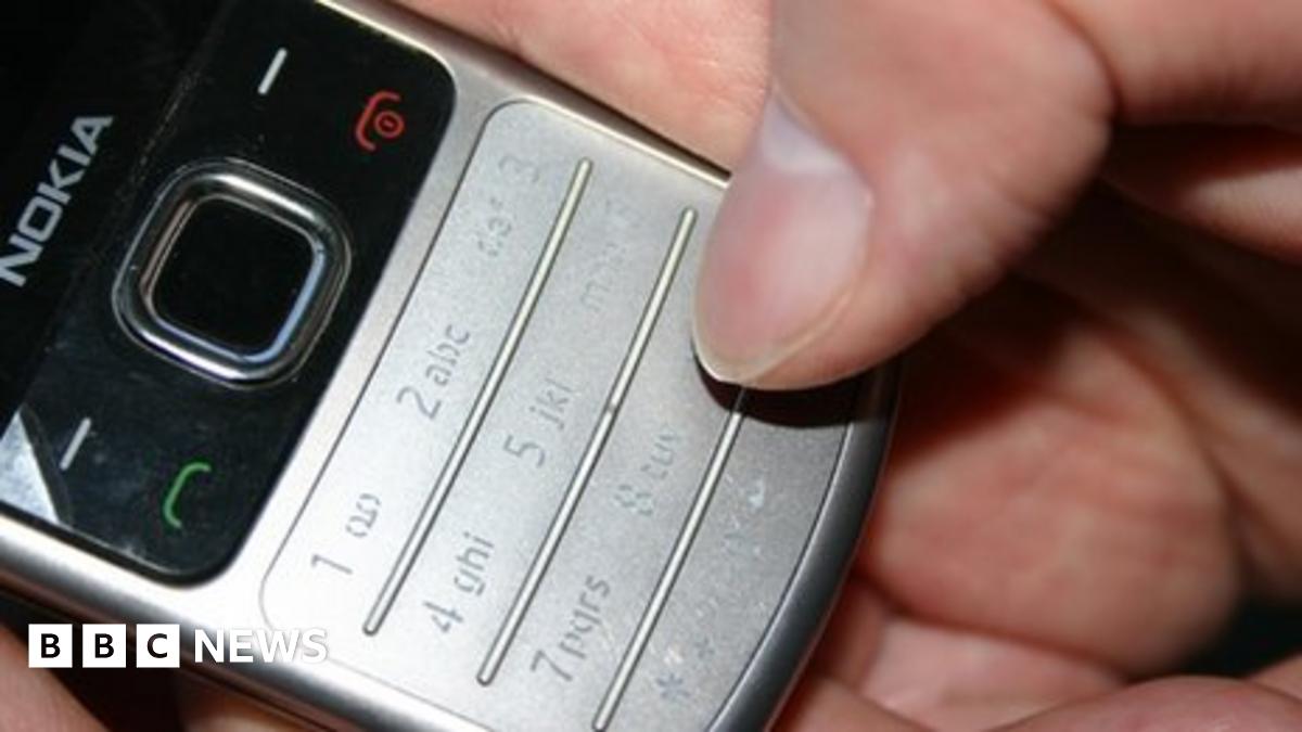 Privacy controls to be adopted by mobile phone operators - BBC News