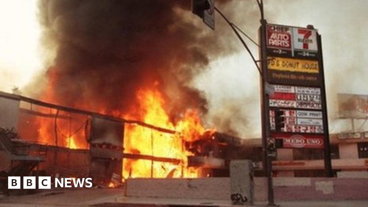 LA riots: How 1992 changed the police - BBC News