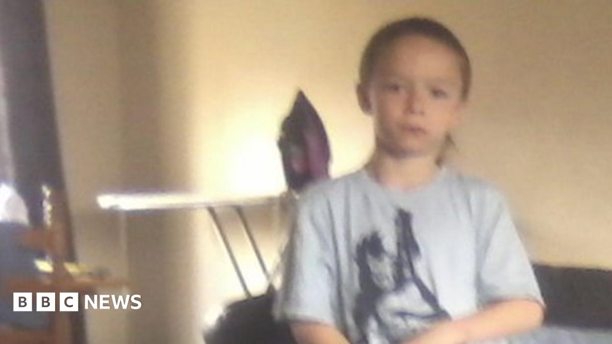 Ian Bell: Body in River Wear is missing boy - BBC News
