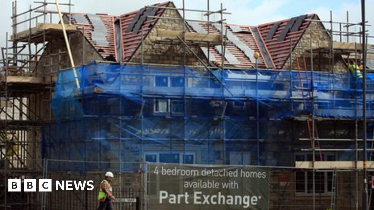 Number of construction firms in liquidation jumps - BBC News