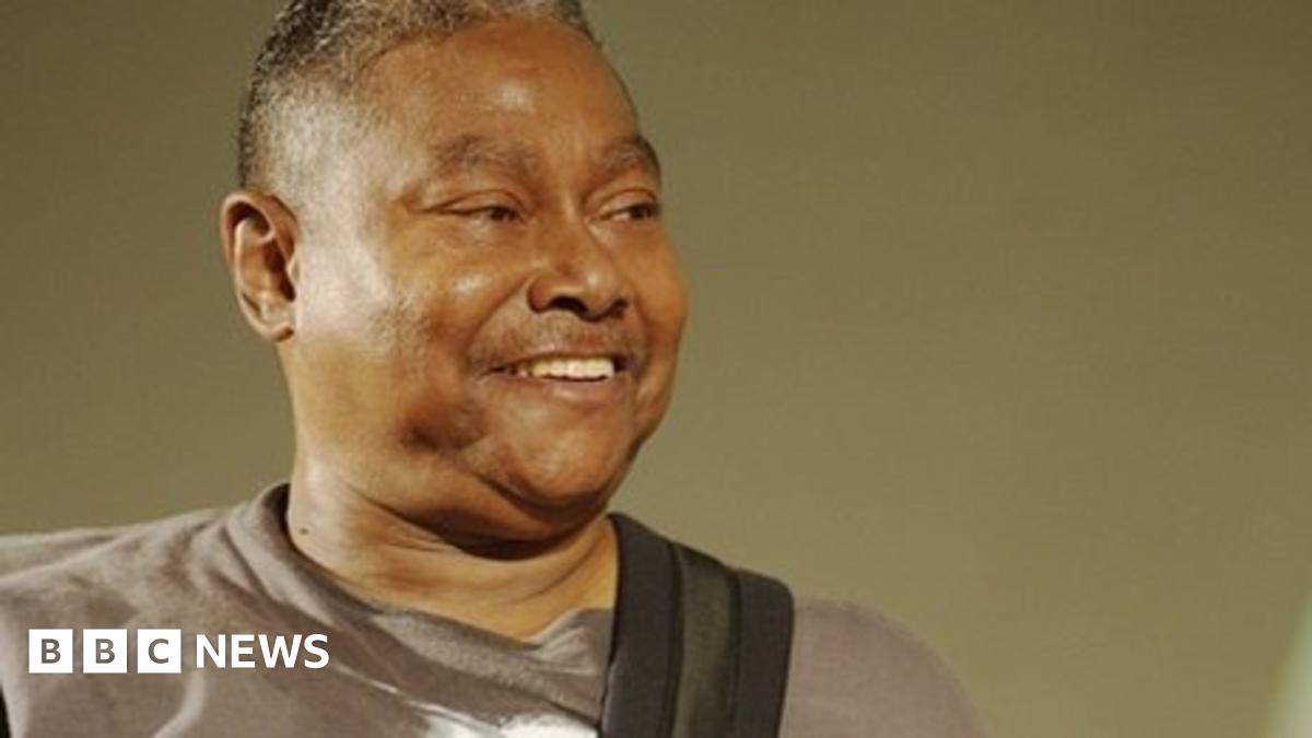 Shaft guitarist Charles 'Skip' Pitts dies at 65 - BBC News