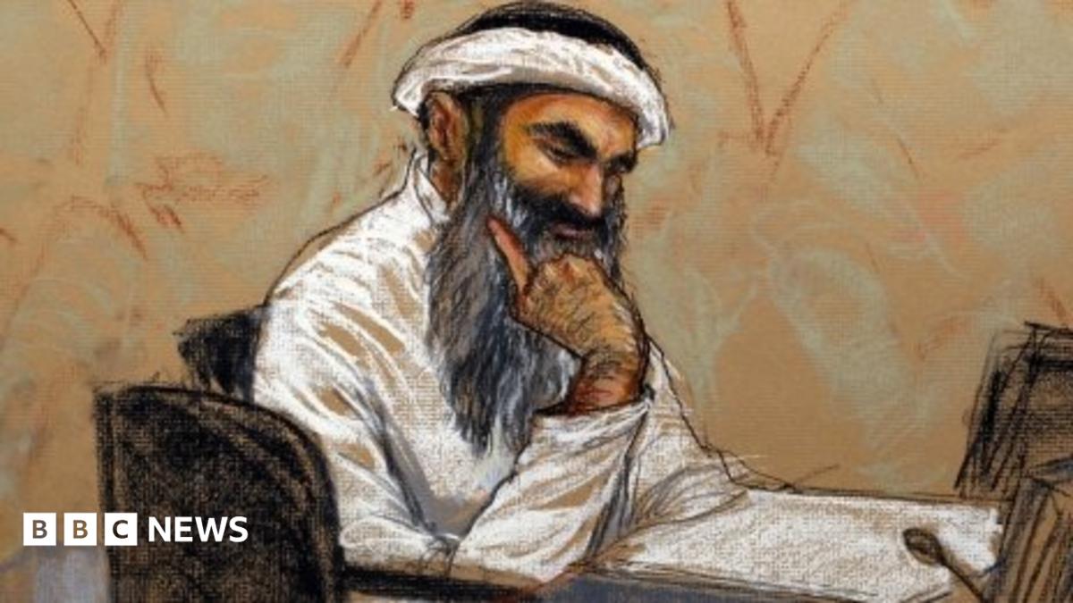 Khalid Sheikh Mohammed Guantanamo hearing gets chaotic start - BBC News