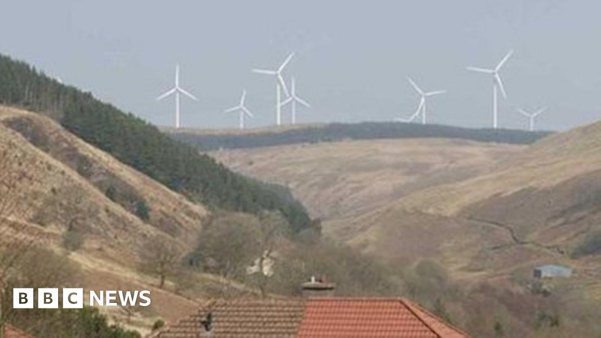 £365m wind farm between Neath and Aberdare backed - BBC News