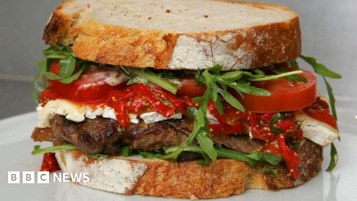 Sandwich celebrates 250th anniversary of the sandwich - BBC News