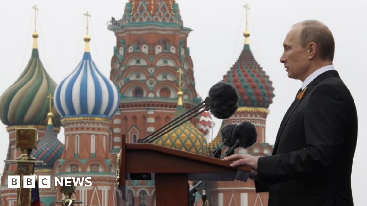 Russia President Putin will miss G8 Camp David summit - BBC News