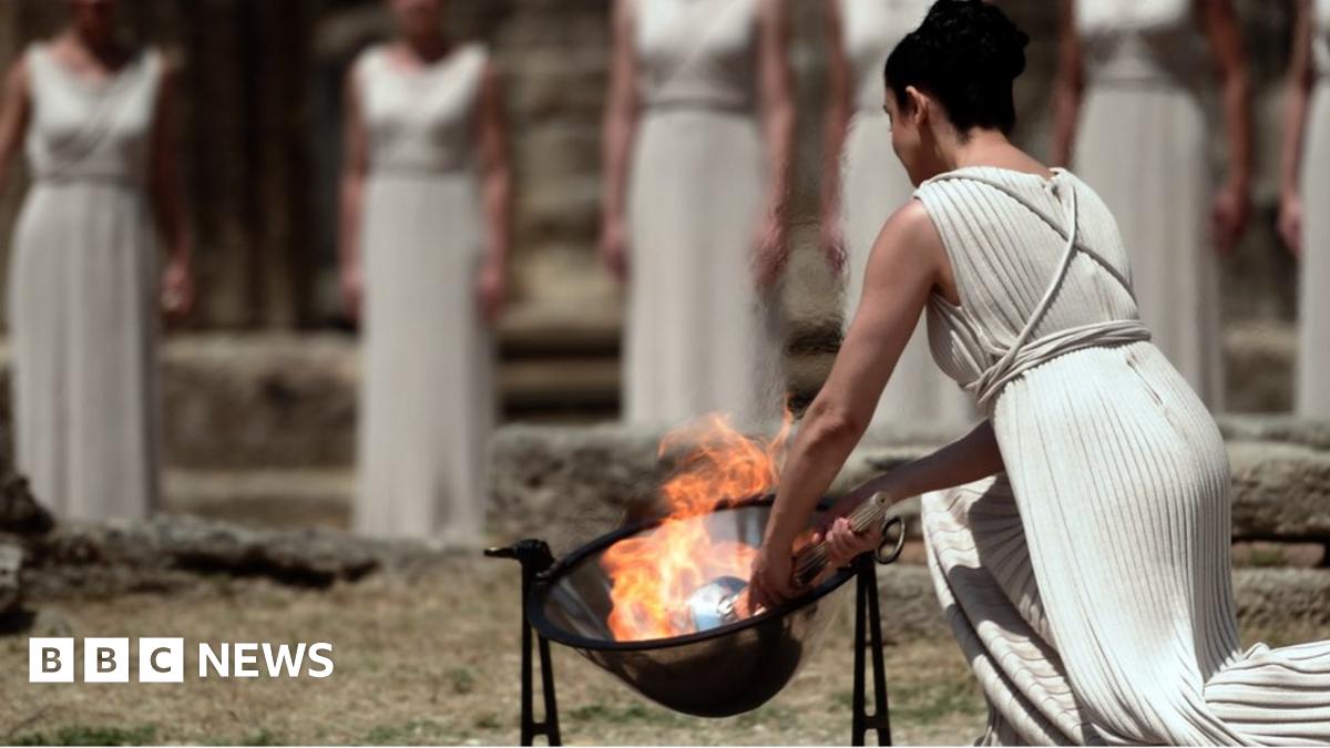 London 2012: Olympic Games flame lit in Greece - BBC News