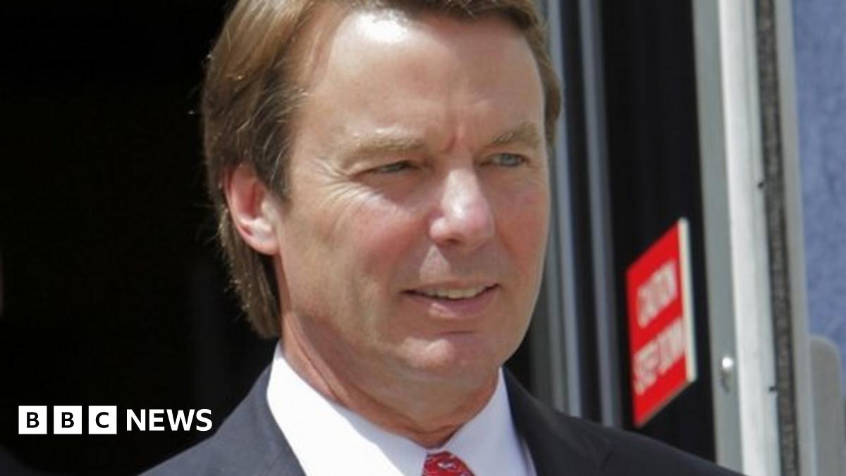 Judge refuses to drop charges against John Edwards - BBC News