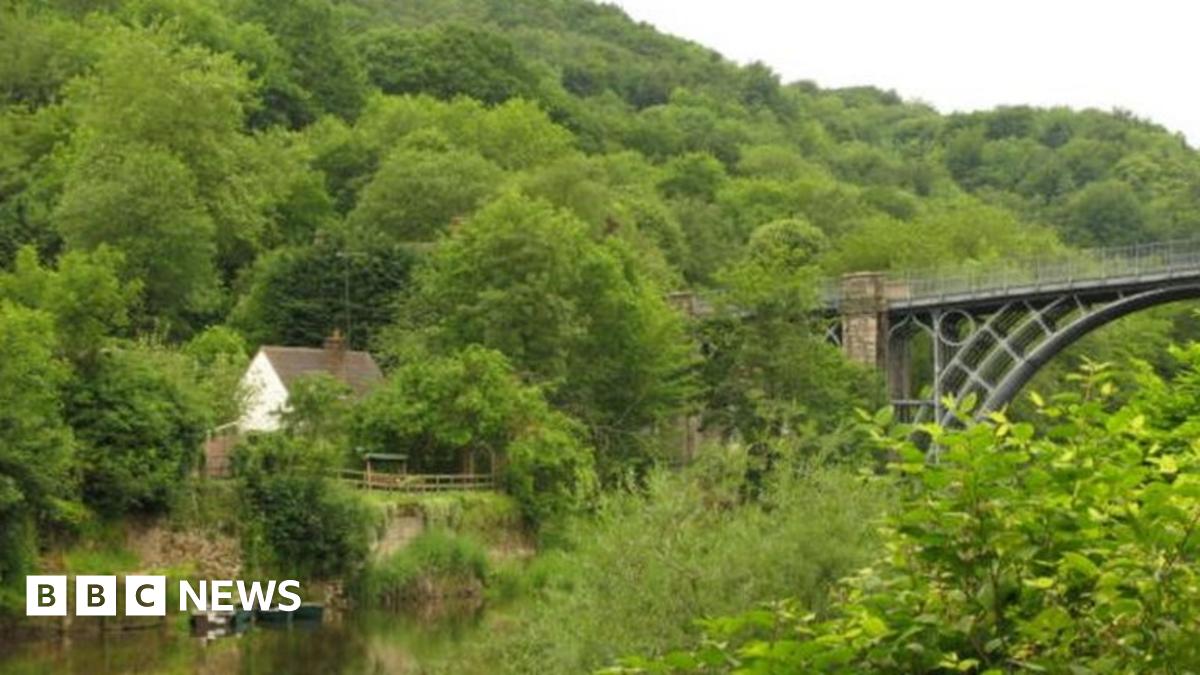 Shropshire way rambling route extended by 40 miles - BBC News