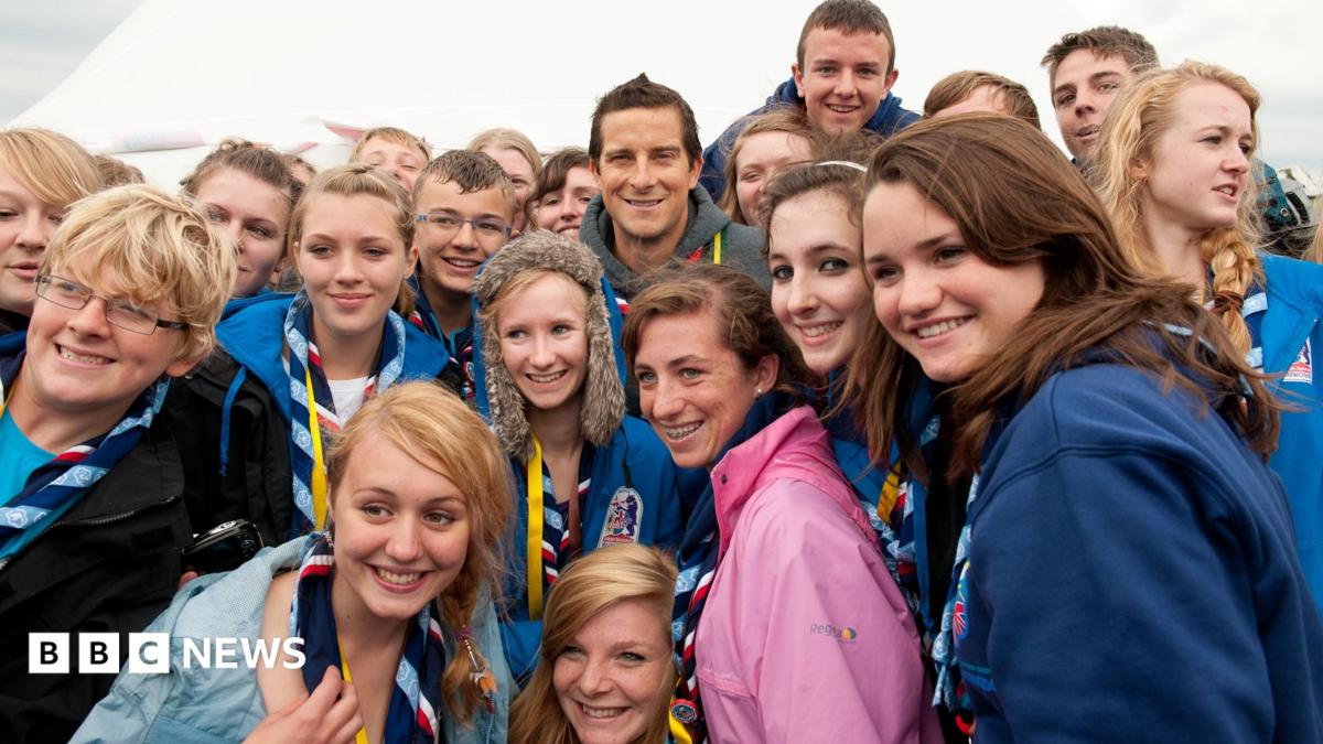Scout volunteering: Your stories - BBC News