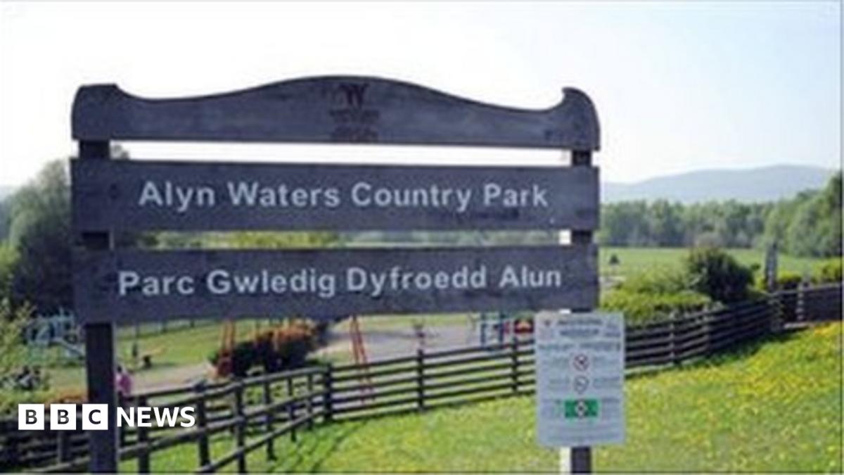 Alyn Waters Country Park: Wrexham council plan to plug leaking ...