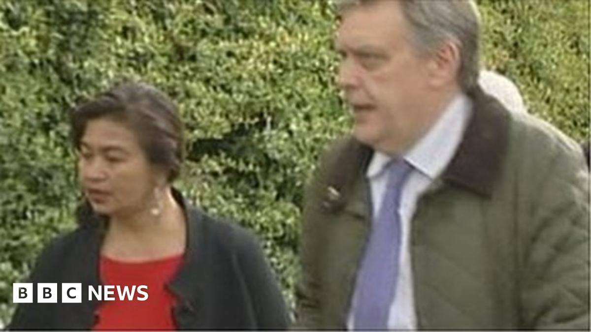 Emily Longley trial: Mother denies covering up murder - BBC News