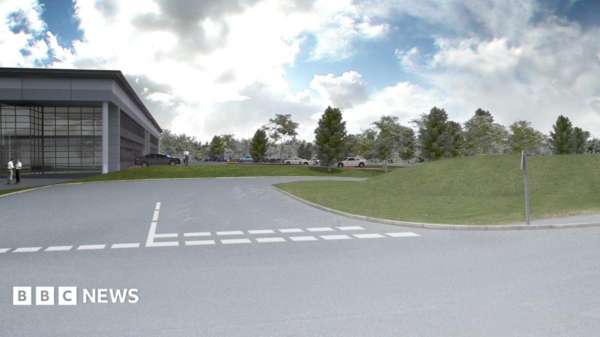 Prolog: Sudbury warehouses 'will create 500 jobs' - BBC News