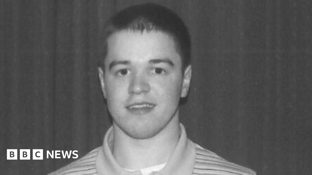 Sam Hallam freed on bail in murder conviction appeal - BBC News