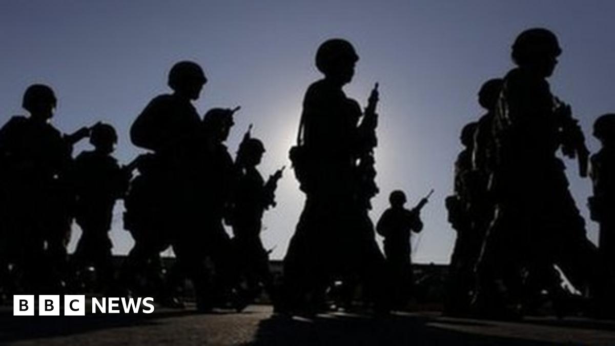 Mexico drops drug link charges against General Angeles - BBC News