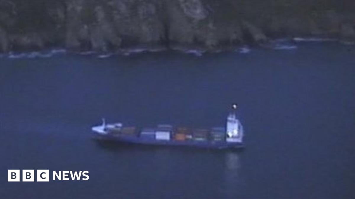 Karin Schepers captain sounded 'increasingly drunk' - BBC News