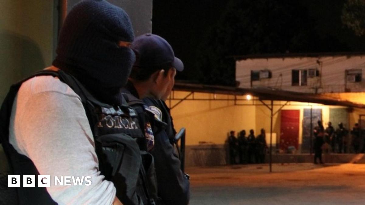 Honduras prisoners riot at jail in San Pedro Sula - BBC News