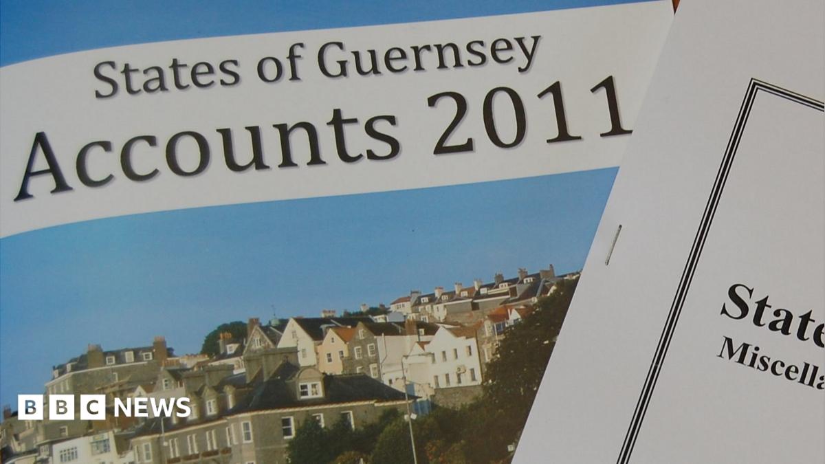 More Guernsey States employees earn £70k - BBC News