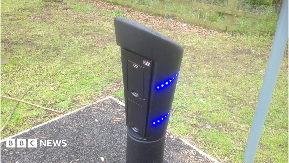 Wolverton electric pool car scheme targets second car owners - BBC News