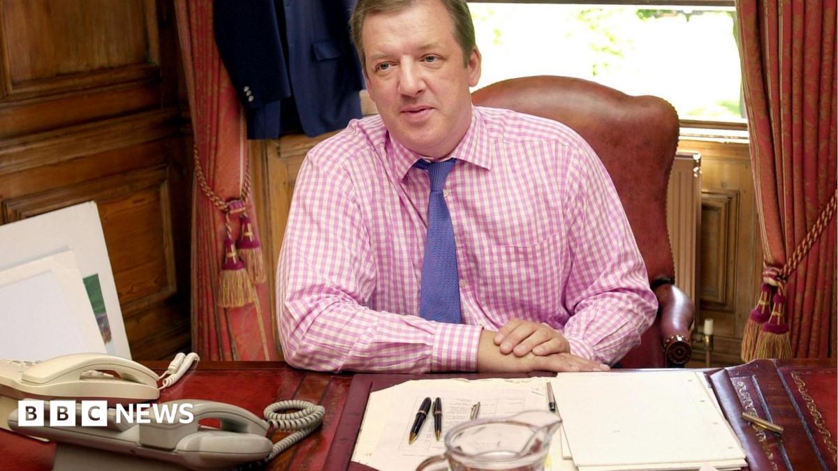 Sir David Murray tops tax-free payment list - BBC News