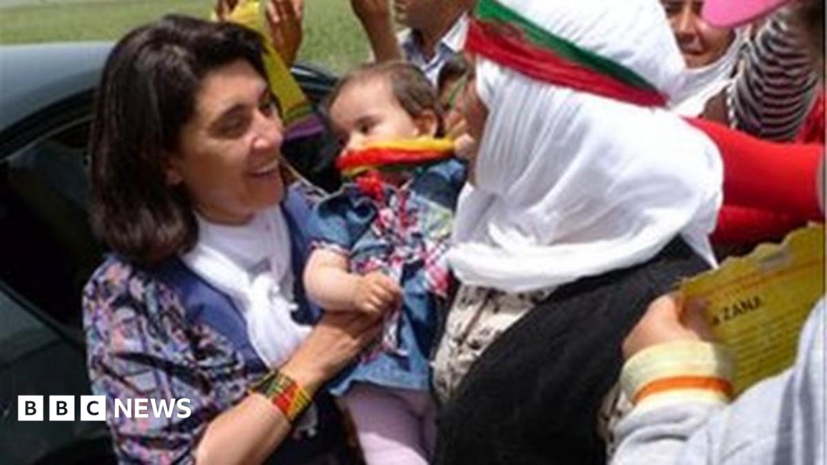 Turkey gives Kurdish MP Leyla Zana 10-year sentence - BBC News