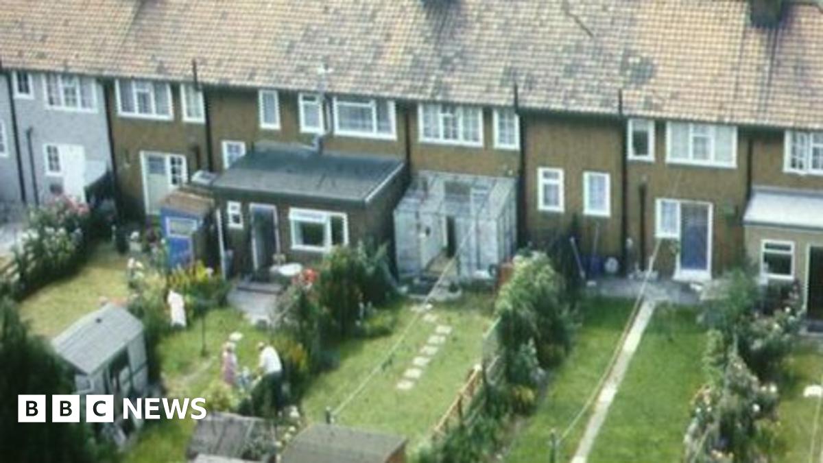 Trading Standards warn of rogue traders in Cornwall - BBC News