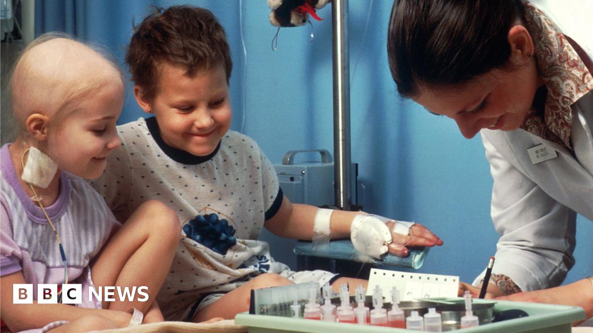 Scientists unveil extensive child cancer research data - BBC News