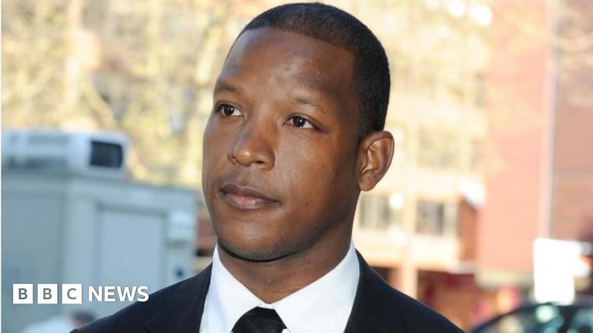 Sunderland's Titus Bramble cleared of sex assaults - BBC News