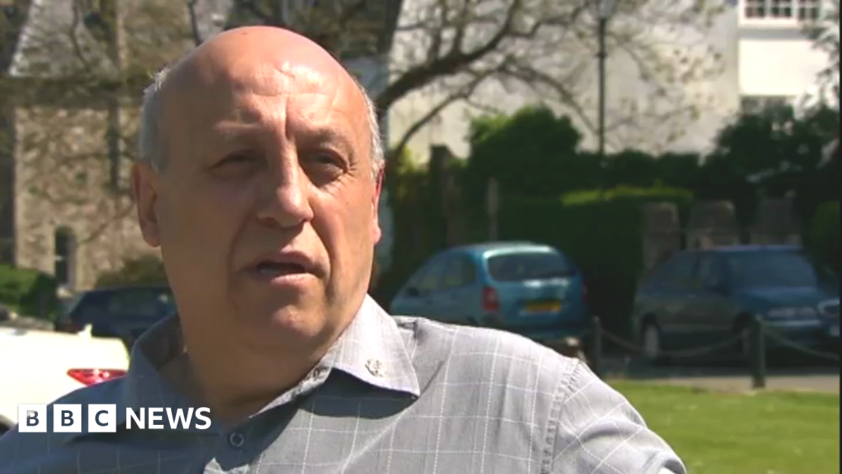 1st The Queen's Dragoon Guards: Ray Scanlon in 'save regiment' call ...