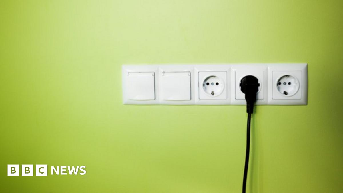 A universal plug socket... at last? - BBC News