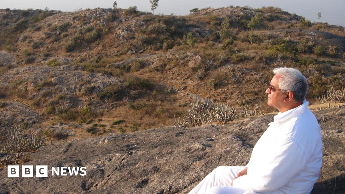 'Curry King' Charan Gill to host meditation event - BBC News