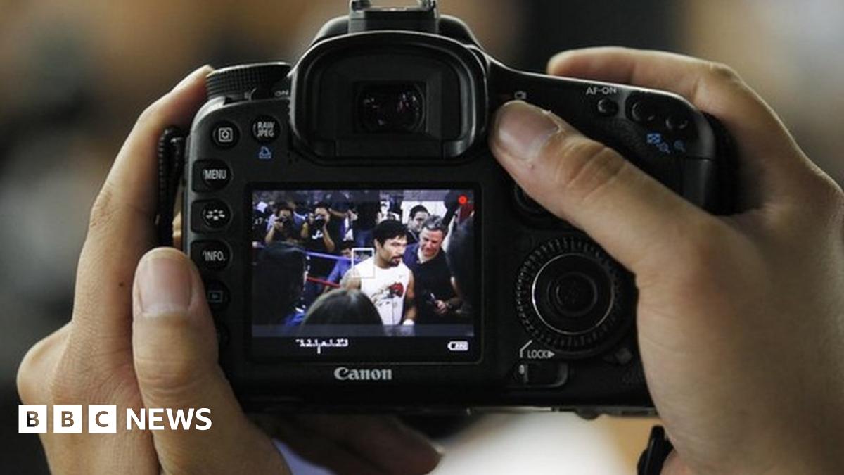 Jobs under threat as camera retailer Cecil Jacobs goes in ...