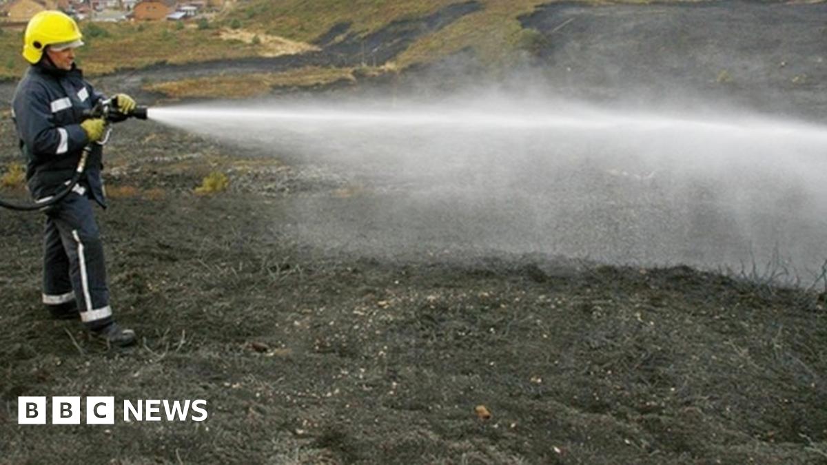 Wildfires rage across Highlands - BBC News
