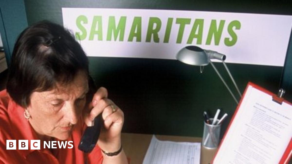 Samaritans open during Exeter office refurbishment - BBC News