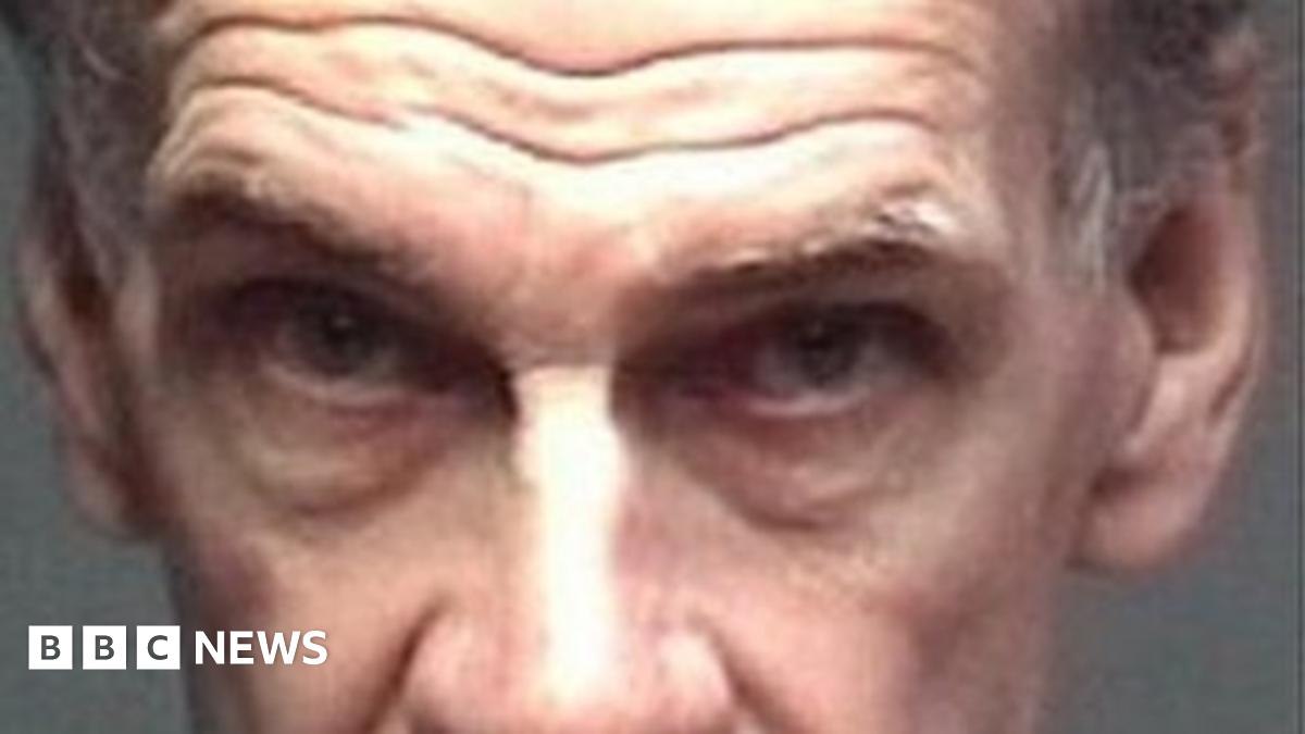 New Forest 'career burglar' with 50 years of offences jailed - BBC News