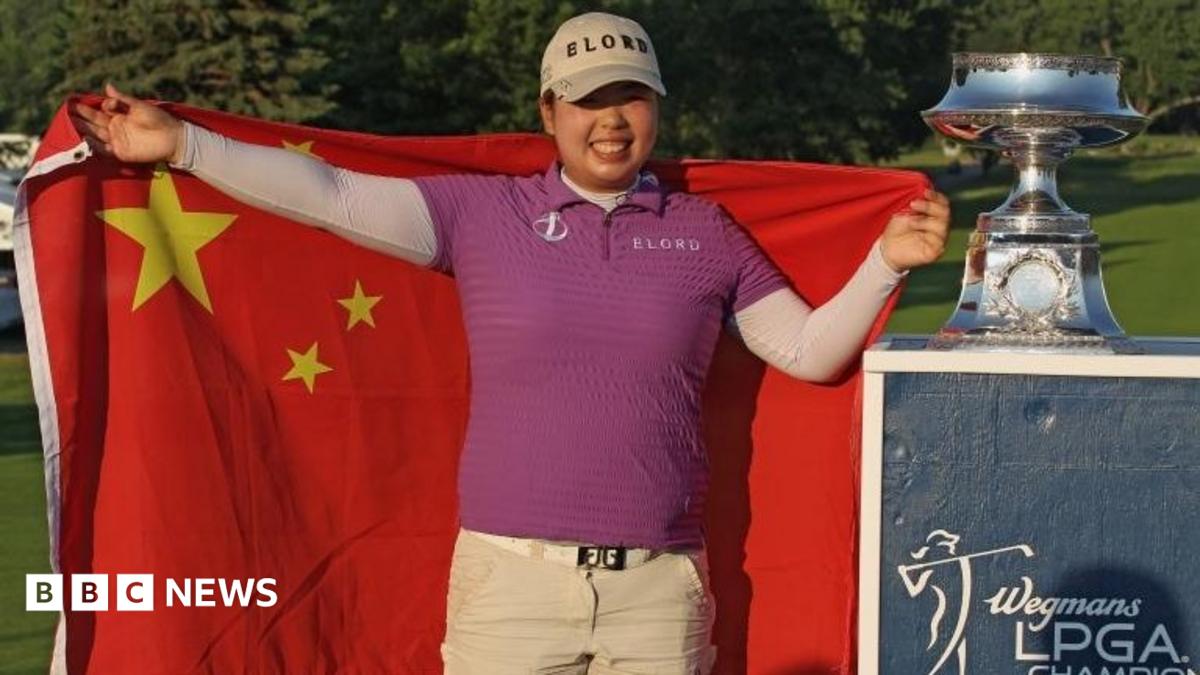Feng Shanshan first Chinese to win golf major at LPGA - BBC News