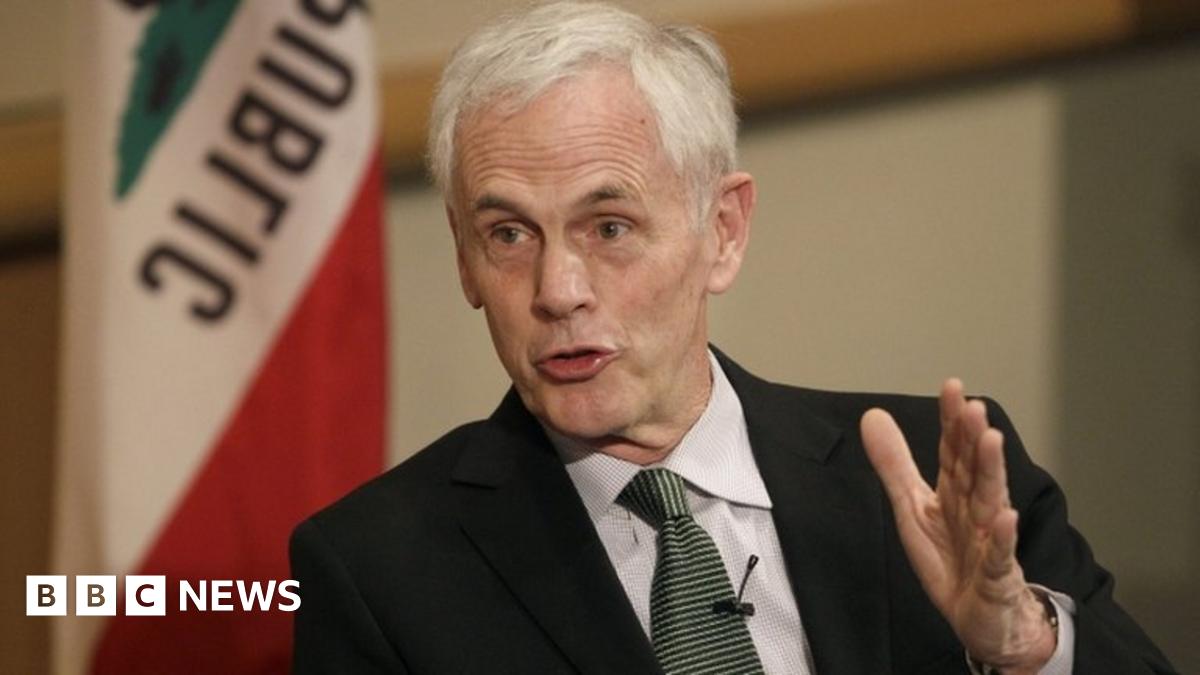 US commerce secretary John Bryson in hit-and-run probe - BBC News