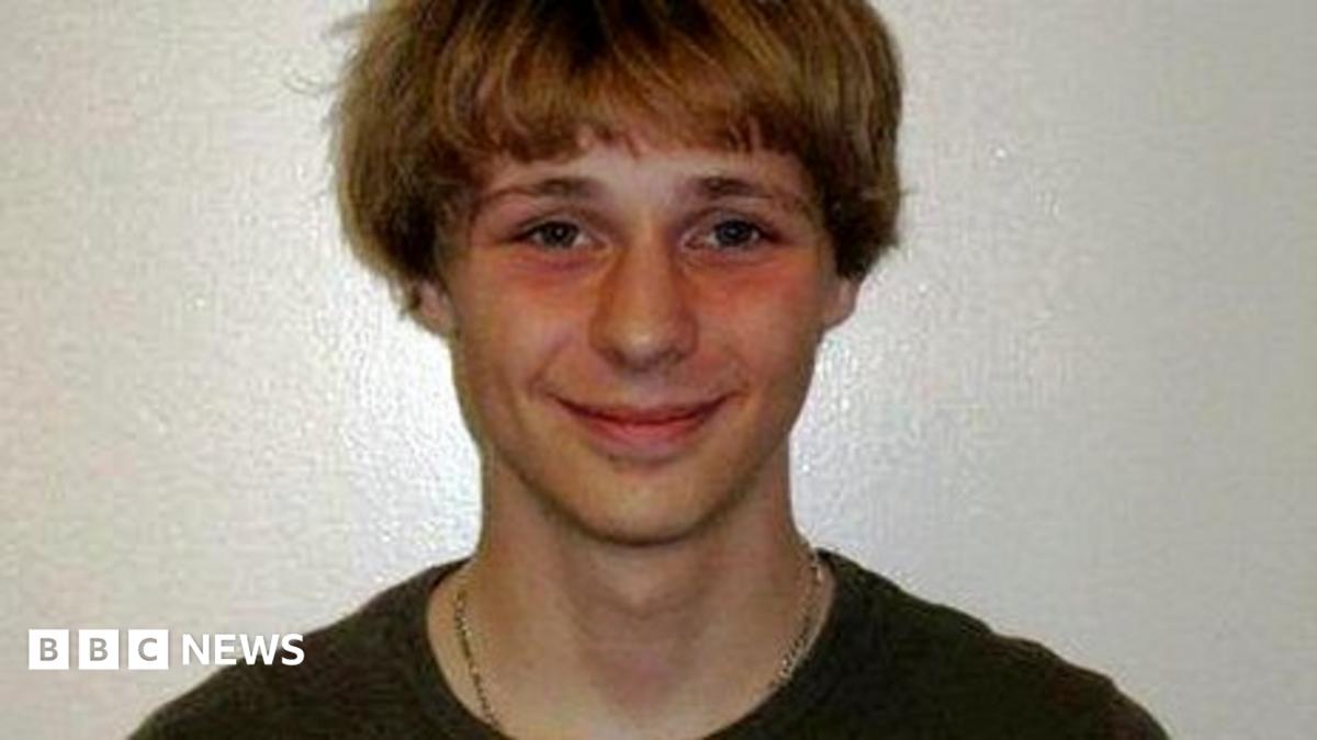 German community service order for 'forest boy' - BBC News