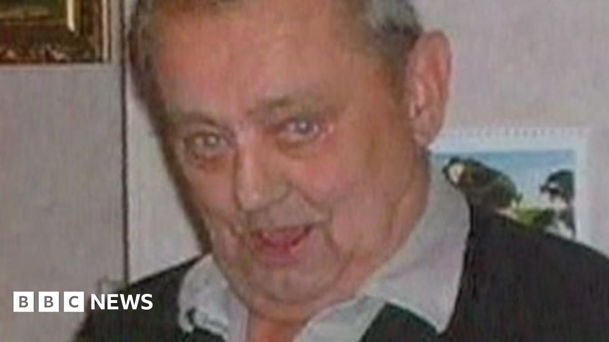 Dead St Kew Highway man Leslie Bate 'unlawfully killed' - BBC News