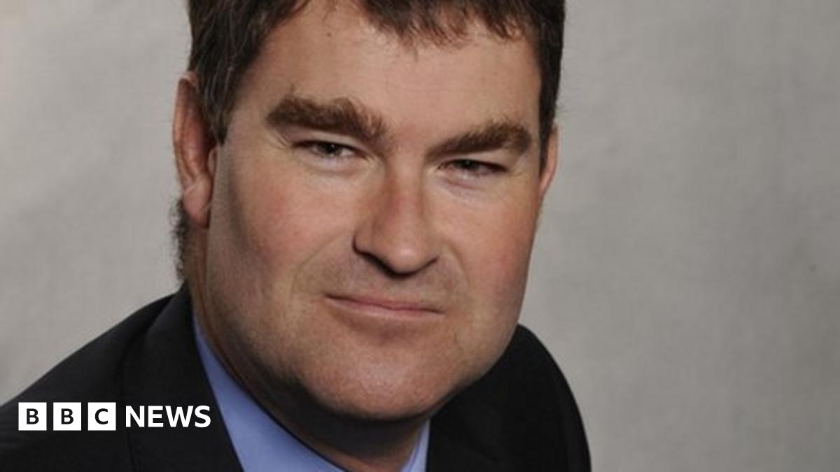 Minister says HMRC 'on the case' on tax avoidance - BBC News