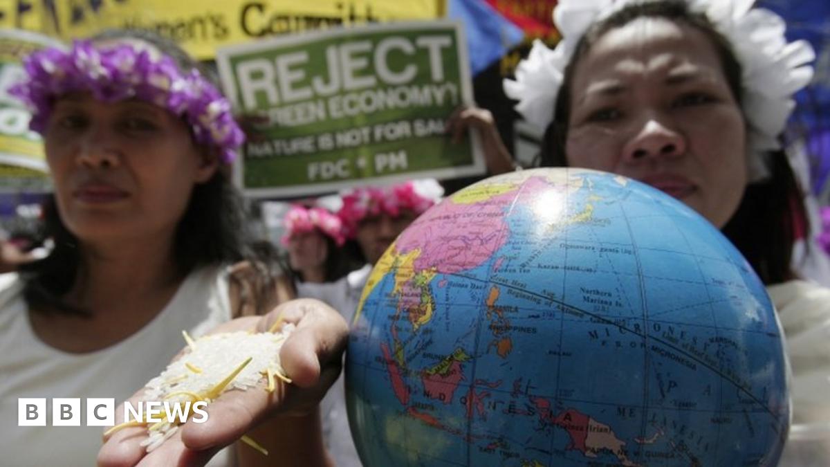 Rio summit ends with warning on corporate power - BBC News
