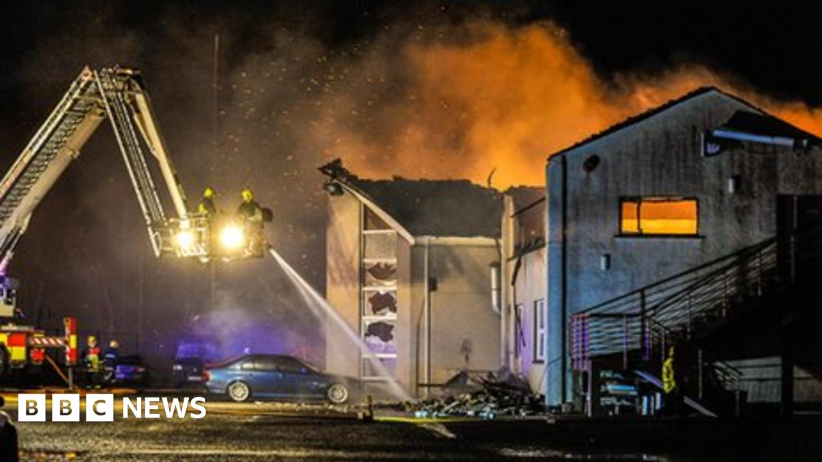 Carrickfergus Sailing club is destroyed in fire - BBC News